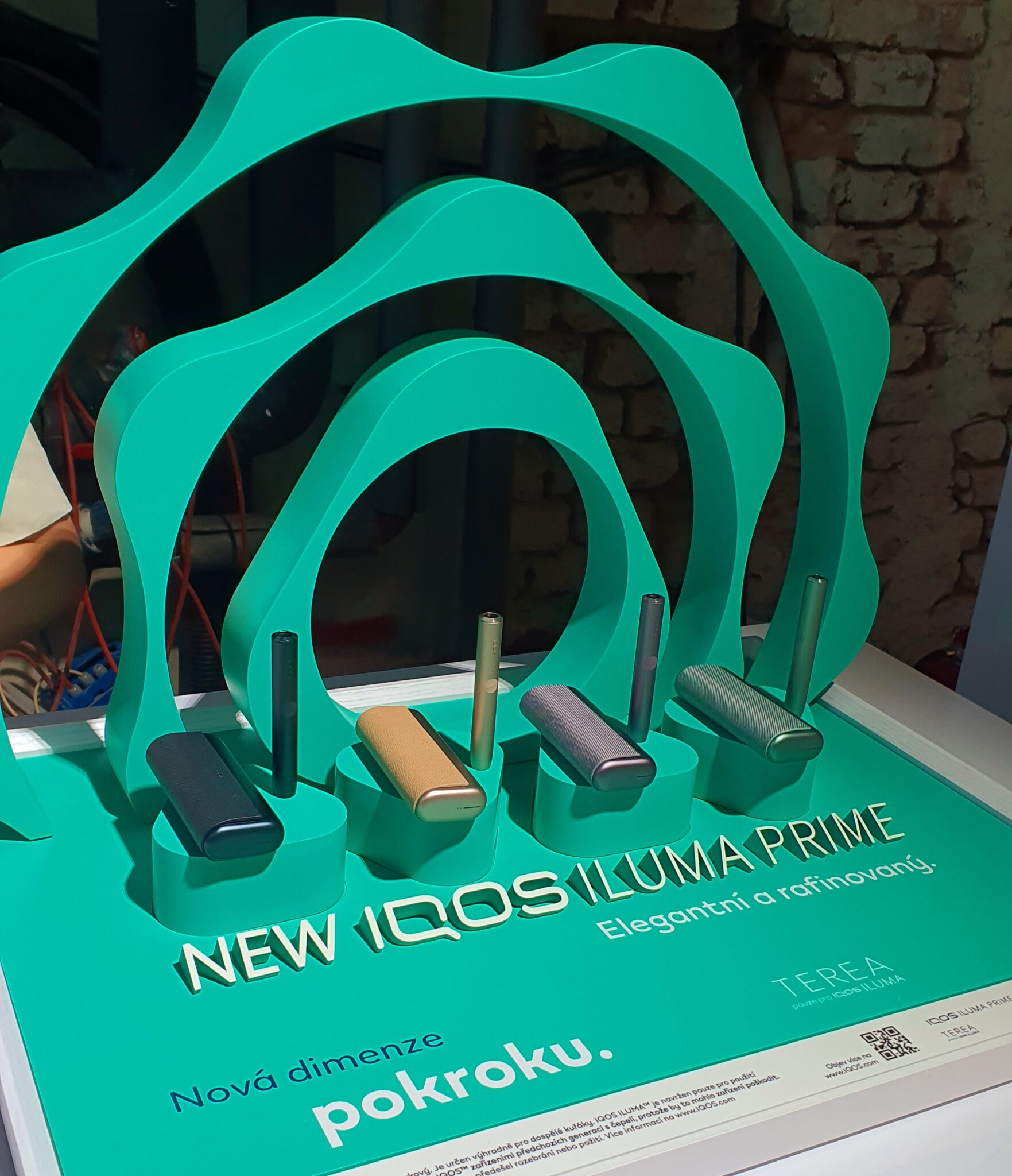 Tři varianty přístrojů IQOS ILUMA a tabákové náplně TEREA nově také v ...